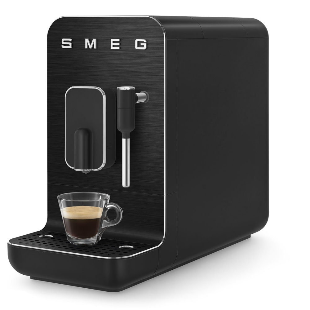 Smeg BCC02FBMUK Freestanding Fully Automatic Coffee Machine - MATTE ...