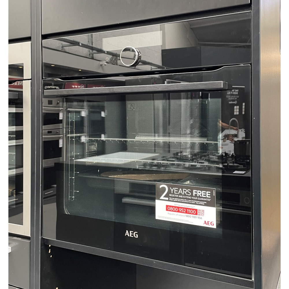 AEG BPK948330B - EX DISPLAY Pyrolytic Multifunction Single Oven - BLACK ...