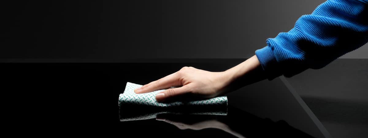 The Ultimate Guide on How to Clean A Hob