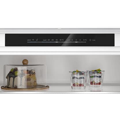 Siemens KB96NNSE0 194cm IQ-100 69cm Wide Integrated 60/40 Frost Free ...