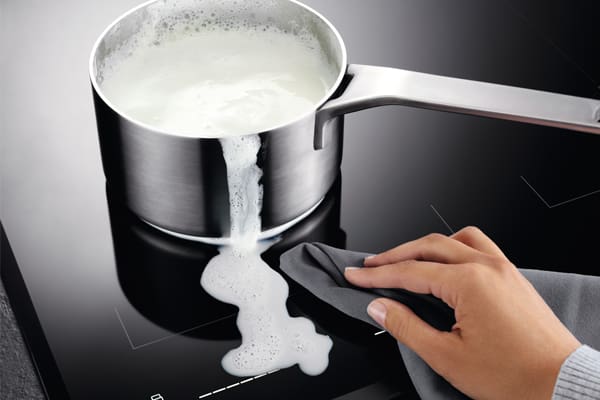 The Ultimate Guide on How to Clean A Hob