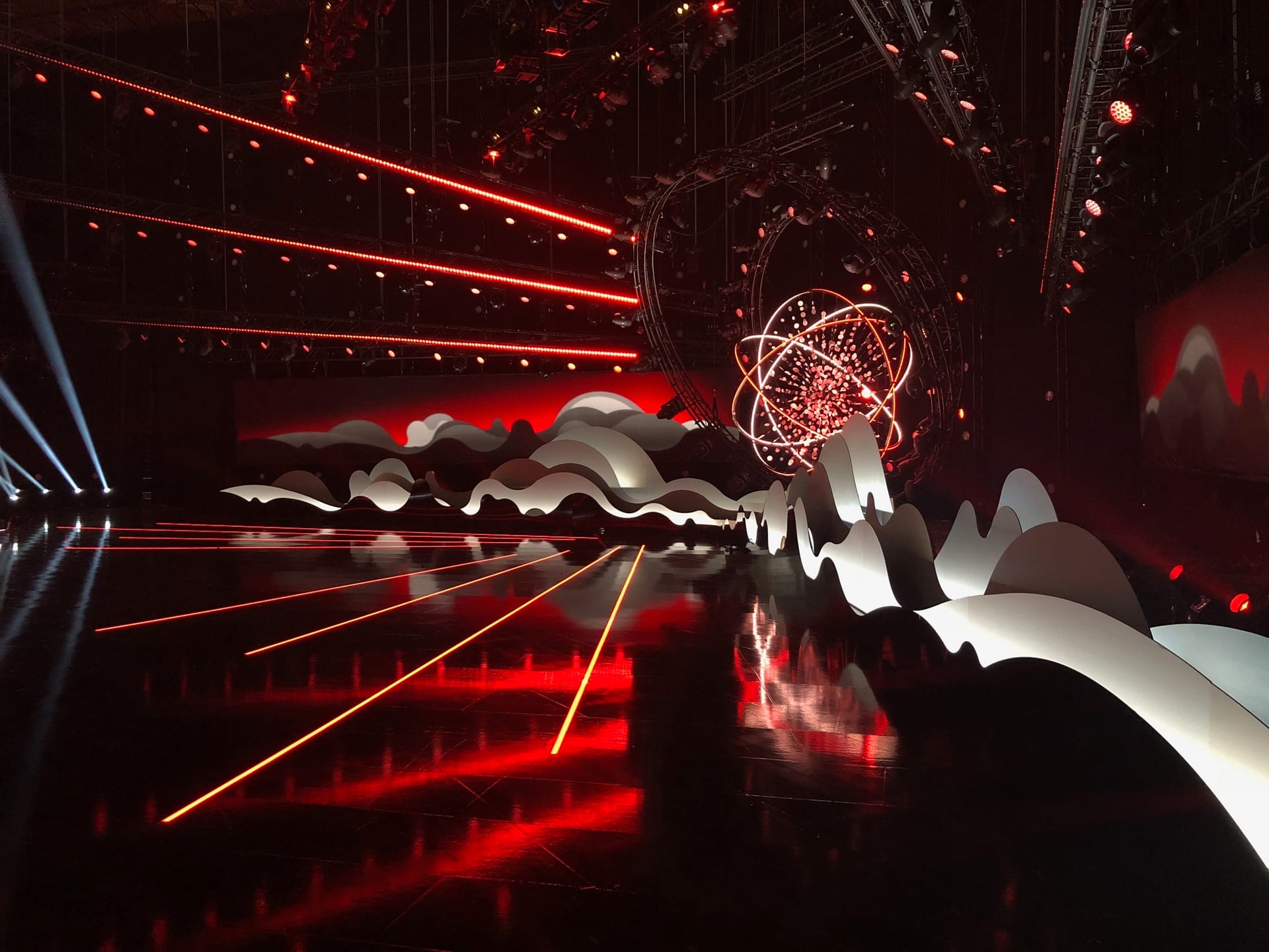 Le Mark StudioTak Stage Floor - IMG_2985 - Le Mark Group