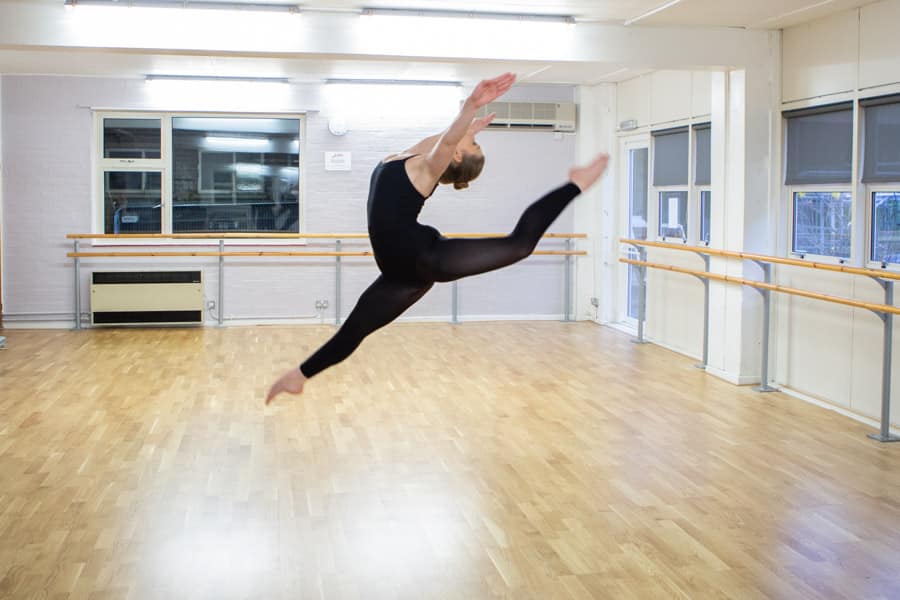 Meadow™ | Semi-Permanent Wood Spung Dance Floor | Le Mark Floors