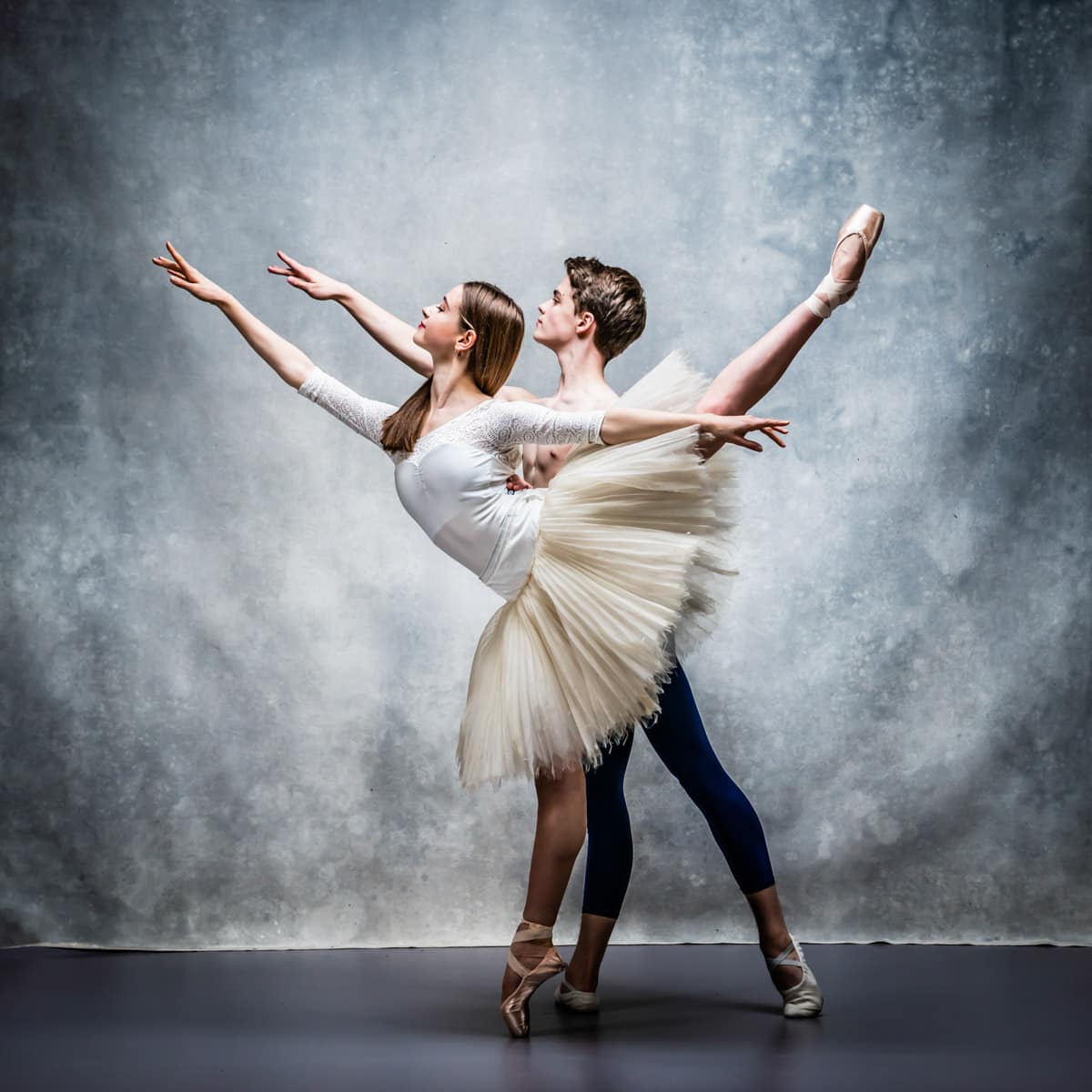 Dancers and Photographer work in Harmony on Harmony™ - Le Mark Group