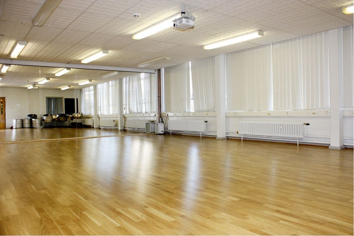 Woodland™ | Professional Sprung Dance Floor | Le Mark Floors